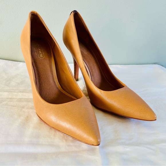 Coach | Shoes | Coach Womens Tan Leather Heels | Poshmark